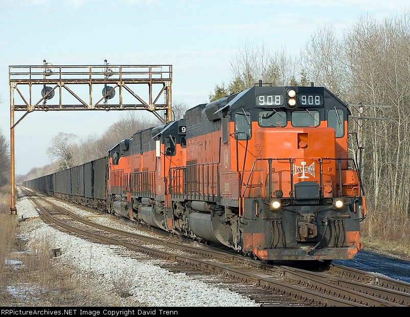 Southbound B&LE #908 at Sandy Jct.